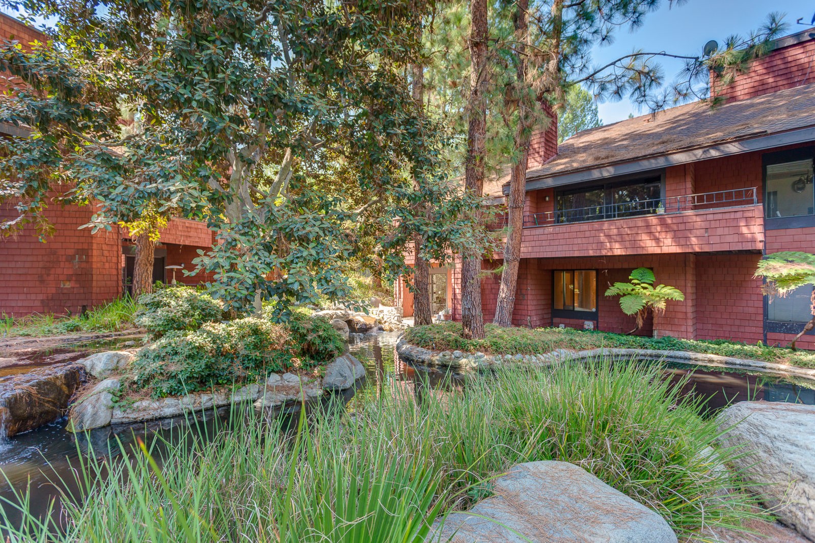 314 S Prospectors Rd #16 Diamond Bar: Just Listed